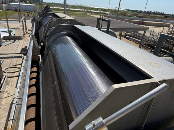 Screen Dewatering 2m long x 600mm Dia 2mm gap Stainless Steel ...